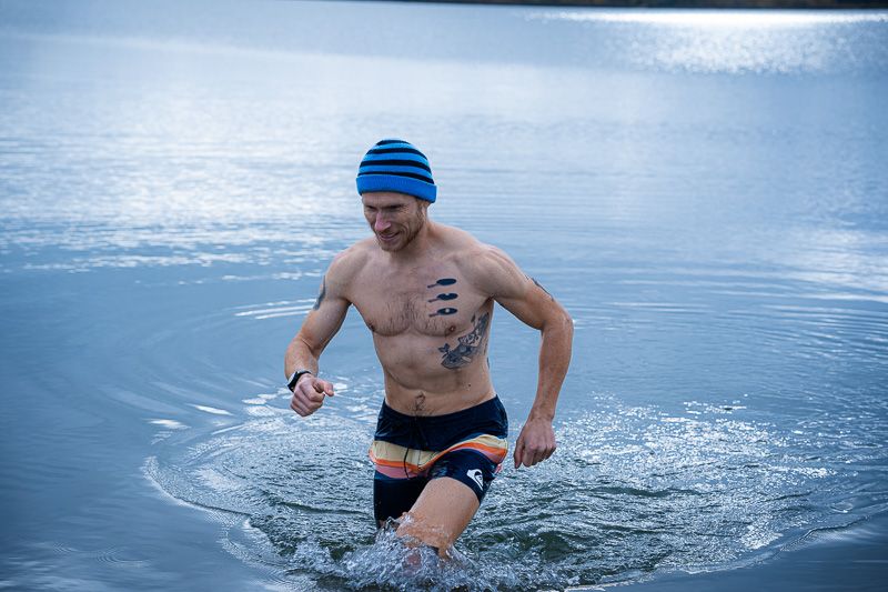 Eisbaden Anleitung: Zuhause & Natur – Tipps für Anfänger 🧊