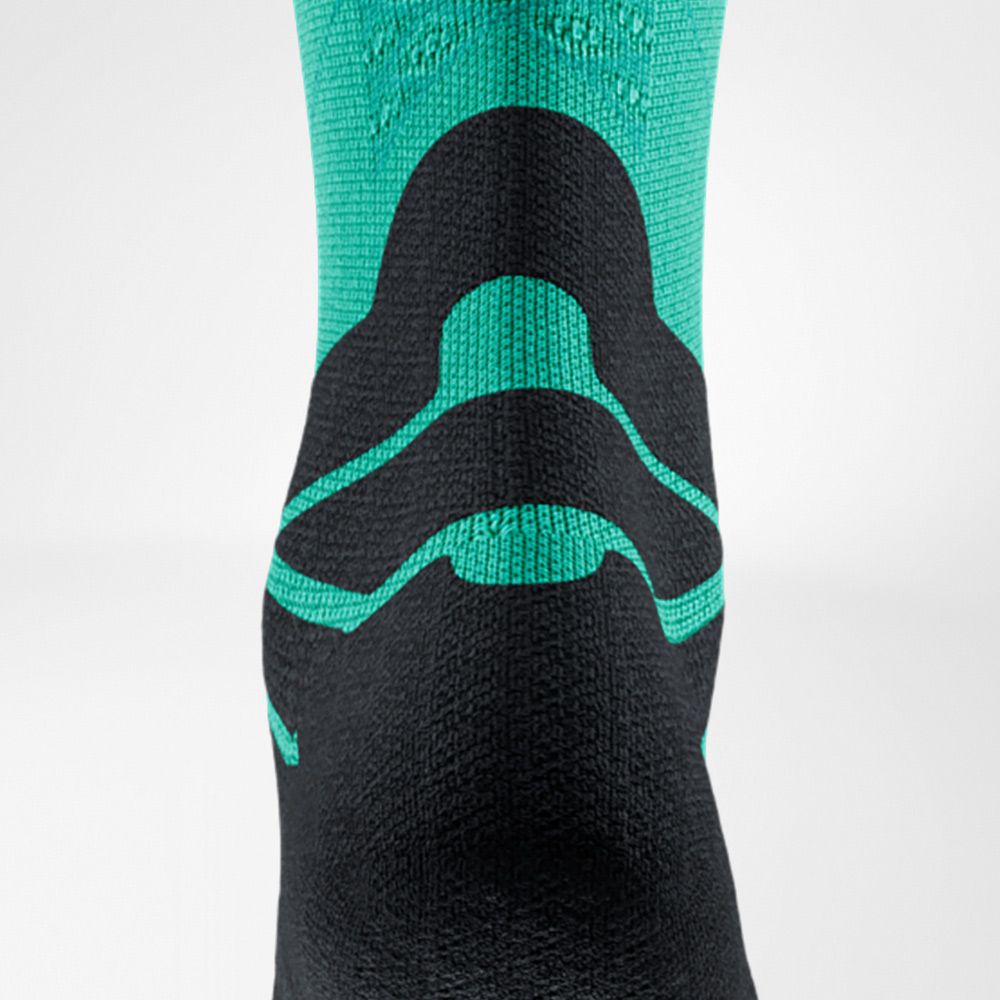Mittellange Lauf-Socken zur Stabilisierung des Sprunggelenks beim ...